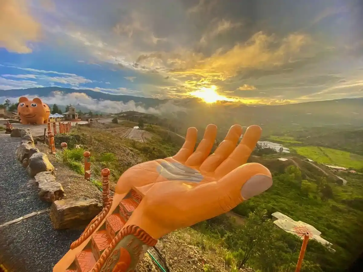 ¿Qué Hacer en Ráquira?:Top 10 de Actividades Imperdibles 🏺